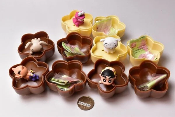 RINGCOLLE CRAYON SHIN-CHAN Ring 5 Types Gacha Complete Capsule Toy ...