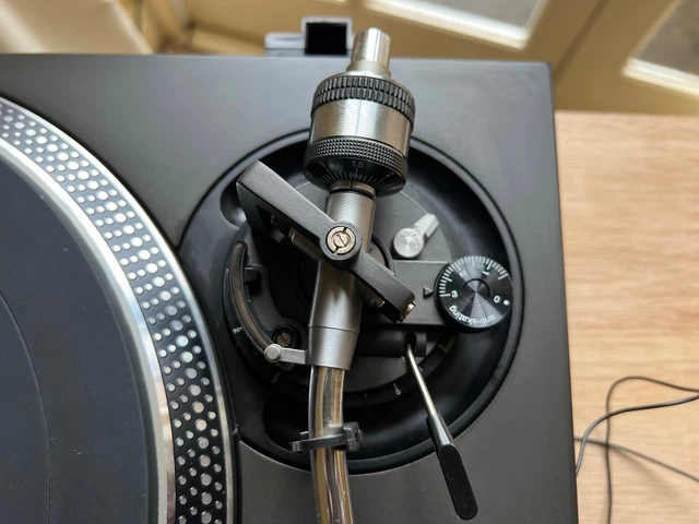 TECHNICS SL-1210MK2 DJ Decks Quartz Direct Drive Turntable System £510. ...