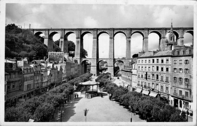 CPA/DEP 29/MORLAIX La Place Thiers Et Le Viaduc EUR 8,00 - PicClick FR