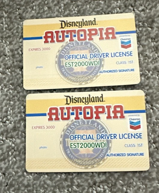 1990S DISNEYLAND AUTOPIA official Drivers license card Dusty Lot Of 2 ...