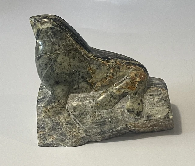 FIRST NATIONS INUIT Walrus Statue Carving. Serpentine Stone. Signed ...