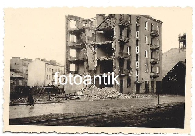 FOTO 2WK POLEN Warschau Stadt zerstörte Häuser nach Kampf Zivilisten ...