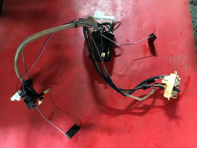ORIGINAL RANGE ROVER L322 3.6 Tdv8 Fuel Tank Pump Sensor Tested Working ...