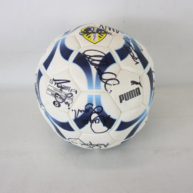 LEEDS UNITED SIGNED Football LUFC Puma *See Description* - STL £51.00 ...