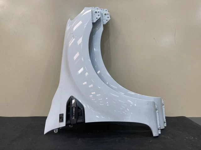 FORD RANGER 2019-2023 10 Speed Auto BiTurbo Right Wing Badge LB3B ...