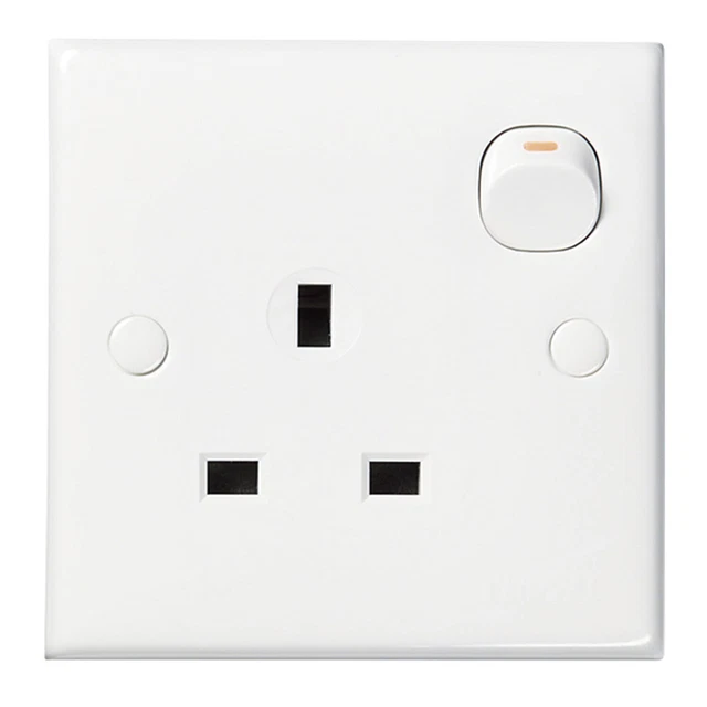 CLIPSAL 13A 1 Gang 3 Pin Switched Socket Outlet E15 £5.99 - PicClick UK