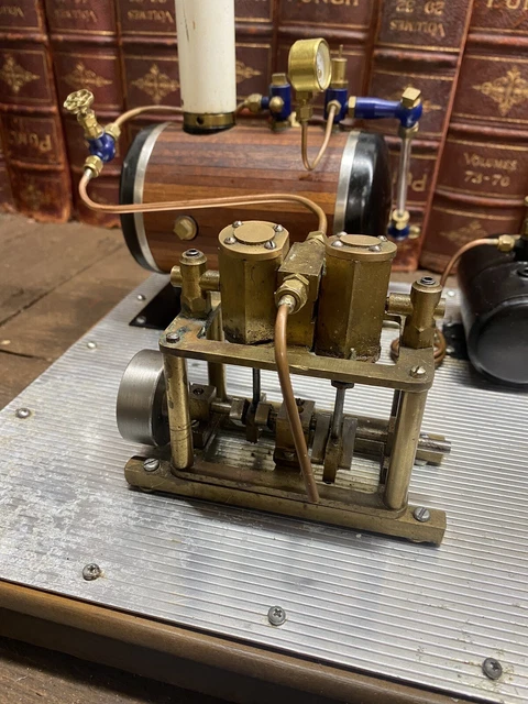 LIVE STEAM MAXWELL Hemmens Boiler With Twin Cylinder Stationary Engine ...