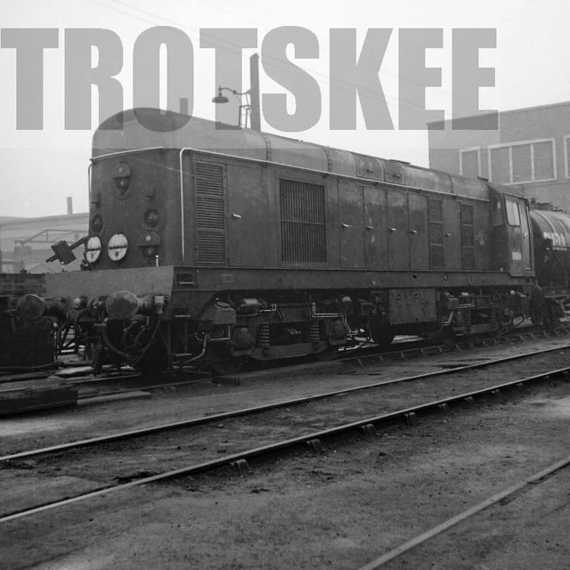 LARGER NEGATIVE BR British Railways Diesel Loco D8004 Class 20 Derby ...