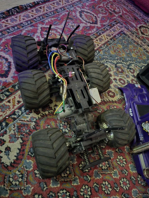 TAMIYA 1/18 RC Kong Head 6x6 G6-01 Chassis Off-Road Truck with Remote £ ...