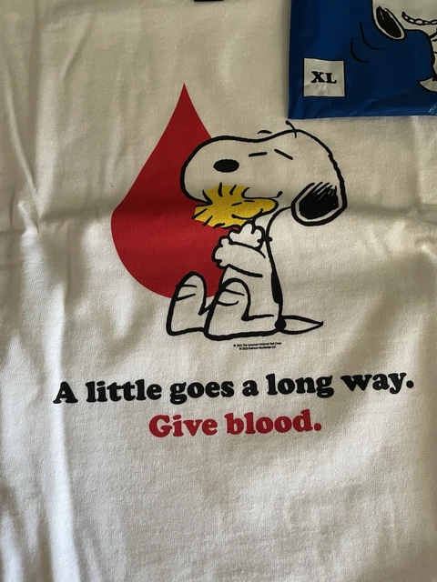 NEW AMERICAN RED Cross Snoopy Peanuts XL Gildan T-Shirt A little goes a ...