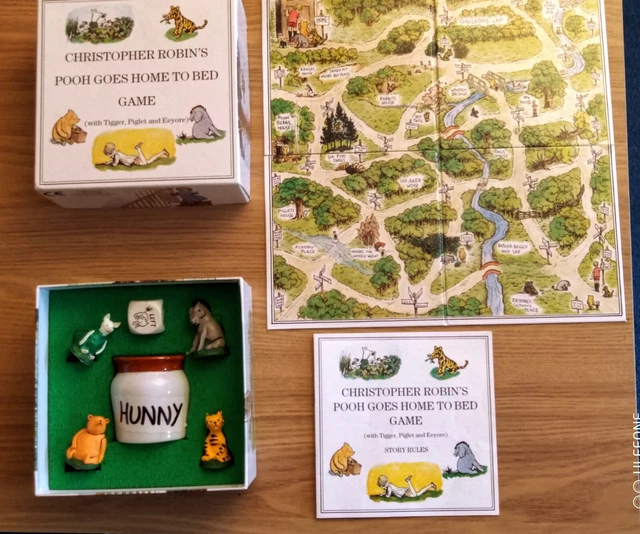 CHRISTOPHER ROBINS POOH GOES HOME TO BED Board Game - Hand Painted ...