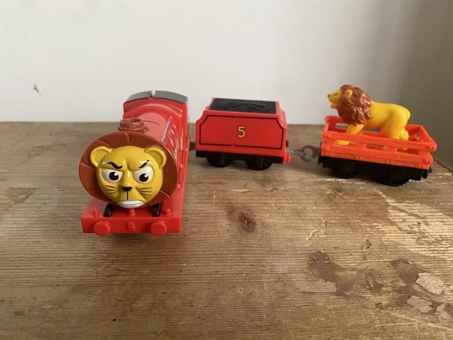 SODOR SAFARI LION JAMES Trackmaster Motorised Battery Train Thomas ...