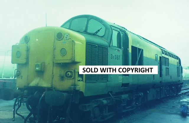 RAILWAY / TRAIN Negative 35mm BR Loco Class 37 37087 Sold with ...