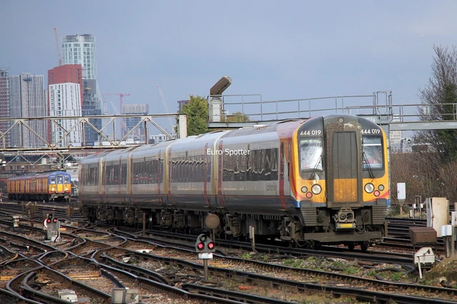B199 35MM SLIDE South West Trains Class 444 444019 @ Clapham Junction £ ...