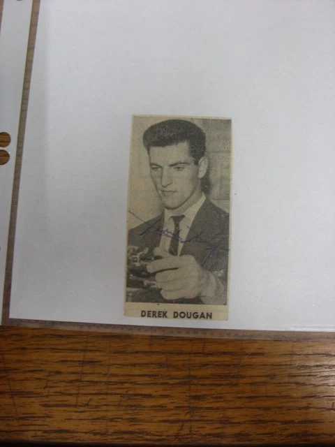 AUTOGRAFO CALCIO ANNI '50: Derek Dougan - Wolverhampton Wanderers [su ...
