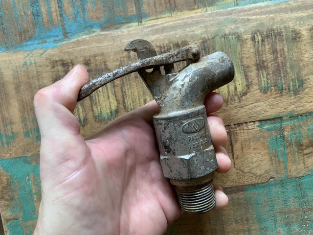 VINTAGE 50 GL Spigot Imperial Brass Mfg Co Bunghole Chicago IL USA £22. ...