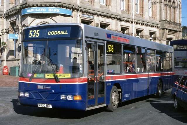 BUS PHOTO - West Midlands Travel WM Buses Wolverhampton 1330 N330WOH ...