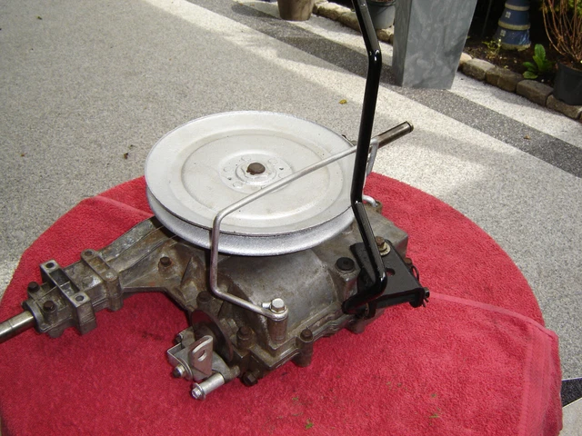 AUFSITZMÄHER PEERLESS TECUMSEH Getriebe 4Vorwärts-u.1Rückwärtsgang MST ...