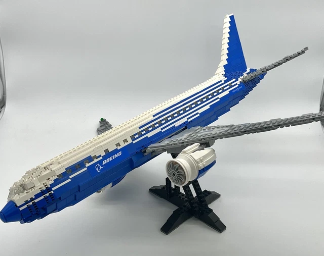 LEGO SCULPTURES SET 10177 Boeing 787 Dreamliner - Complet ! *LIRE ...