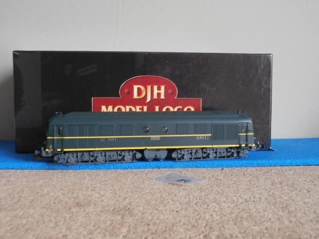 SNCF LOCOMOTIVE DIESEL CC 65528 MARQUAGE SNCF DJH MODEL LOCO Ref E211 K ...