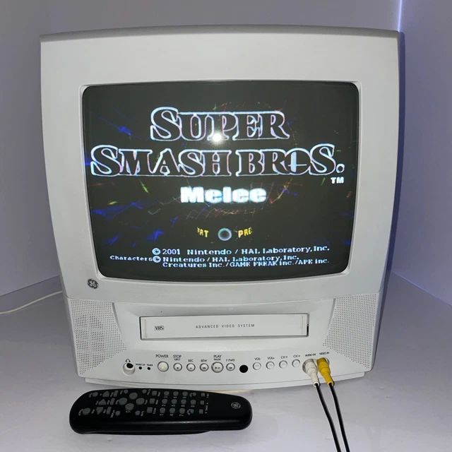 GE 13& CRT TV and VHS Model 13TVR72 White Carrying Handles Swivel Stand ...