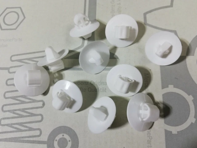 50 X CLIPS Mercedes Sprinter side protection strip molding 0029918570 ...