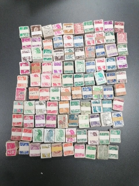 LOT DE 100 bottes de Différentes De France À Trier EUR 1,00 - PicClick FR