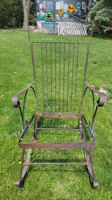 VINTAGE WROUGHT IRON Outdoor Patio/Porch Rocker Rocking Arm Chair $385. ...