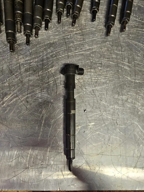 MERCEDES SPRINTER/VITO C/E Class 2.1 Diesel Fuel Injector A6510704987 £ ...