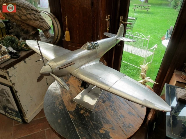 A WWII SPITFIRE Model. Beautiful Replica Aircraft. Authentic Models ...