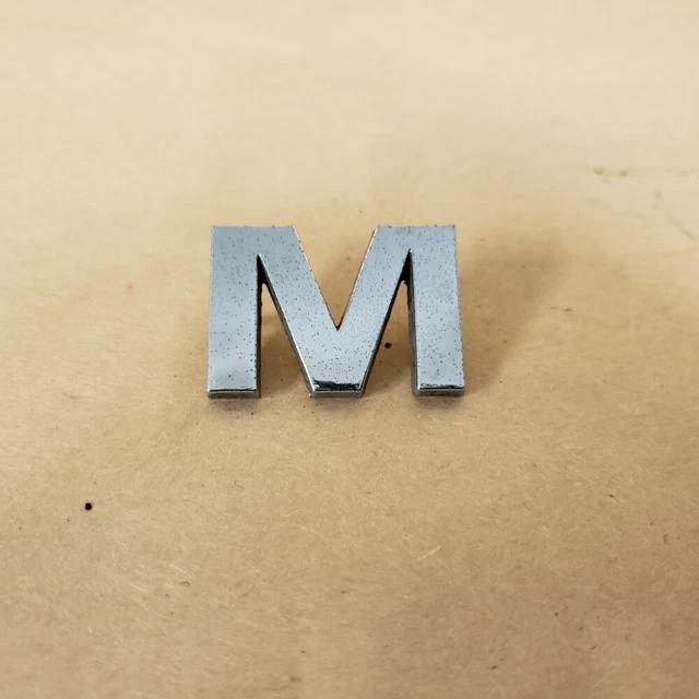 MG MIDGET 1970-80 Original Chrome Sill Letter M Emblem OEM £19.24 ...