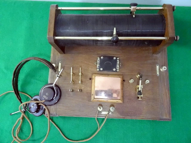 ANCIEN POSTE TSF Galene Antique Vintage Old Radio Pericaud + Ecouteurs ...