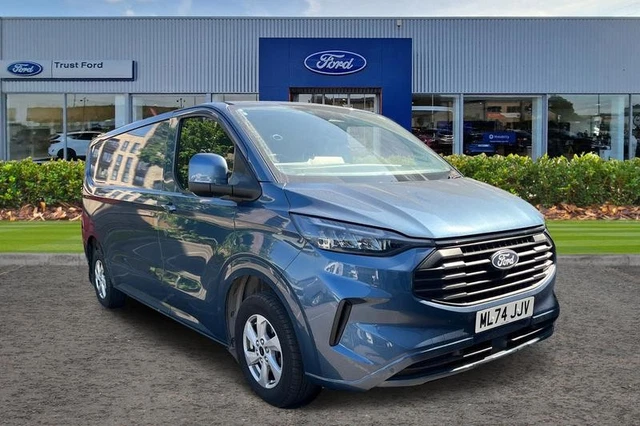 FORD TRANSIT CUSTOM 300 L2 FWD 2.0 EcoBlue 136ps H1 Limited Manual Van ...