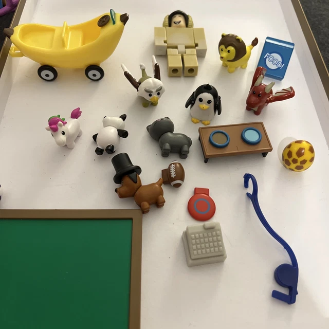 ROBLOX ADOPT ME Pet Shop Toy Figure Lot Pet Animal Figures Eagle ...