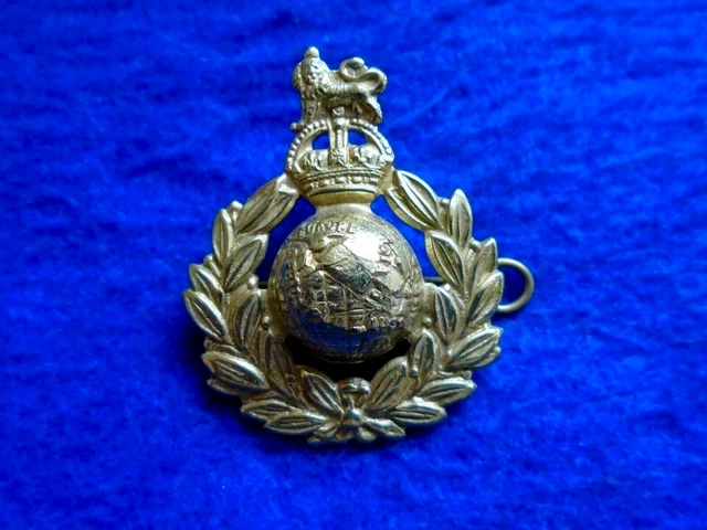 WWII ROYAL MARINES Gilding Metal Cap Badge, Plus Pin - Reproduction £10 ...