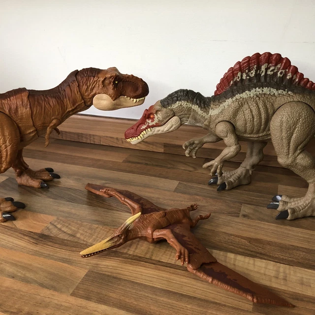 JURASSIC PARK TYRANNOSAURUS Rex T-Rex, Pteranodon & Spinosaurus ...