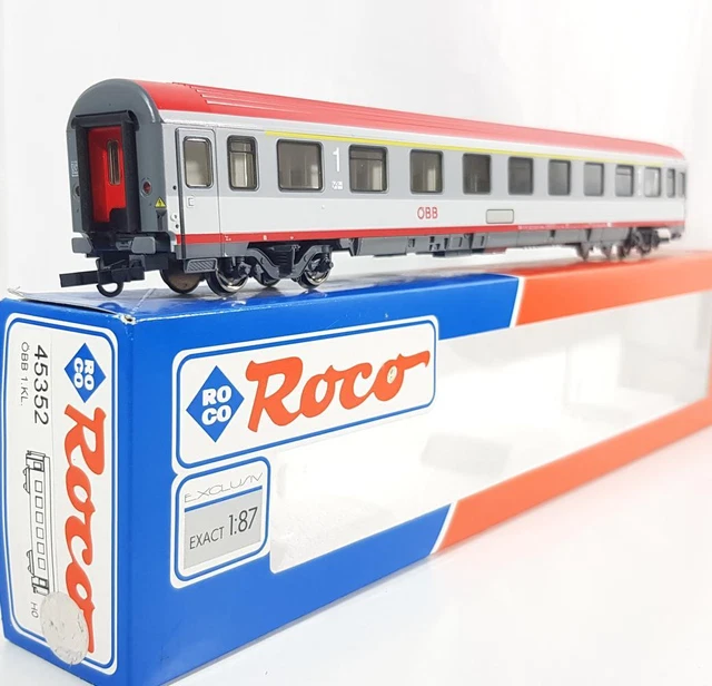 ROCO 45352, HO GAUGE, EXACT - AUSTRIAN ÖBB LIVERY, Amz 1st CLASS ...