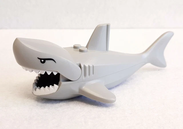 LEGO GREAT WHITE Shark W/ Movable Jaw Light Gray 5" Long Deep Sea Ocean ...