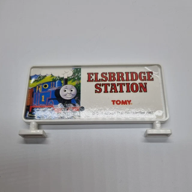 TOMY TRACKMASTER ELSBRIDGE Station Sign Britt Allcroft Thomas Limited ...