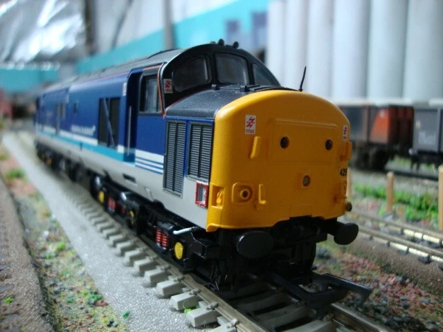 BACHMANN CLASS 37/4 in Regional Railways livery as 37429 DCC ready and ...