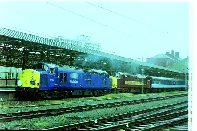 35MM RAILWAY COLOUR Negative Class 37 798 and 37 670 at Crewe £1.95 ...