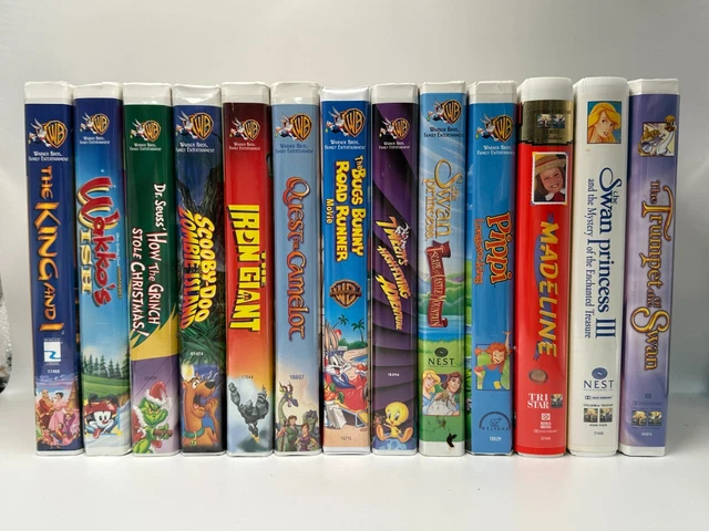 LOT OF 13 Children and Family VHS tapes. Great for movie nights! EUR 14 ...
