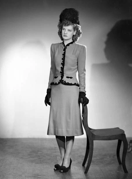 RADIO ACTRESS ANN Thomas She portrays the character Miss Thomas 1940s ...