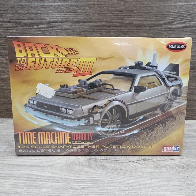 POLAR LIGHTS 1/25 Back To The Future Car Time Machine Mark IV New Snap ...