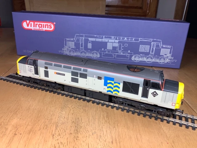 VITRAINS 2022 BR Railfreight Petroleum Class 37 Diesel Loco 37421 ...