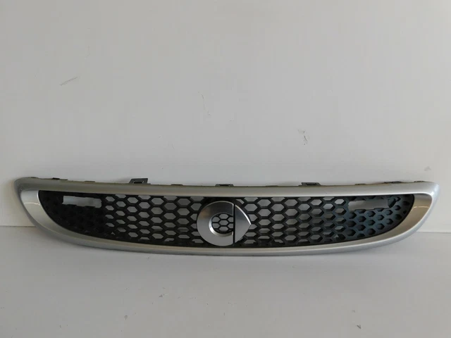 KÜHLERGRILL RAHMEN GRILL Silber vorn Smart 451 ForTwo Facelift komplett ...