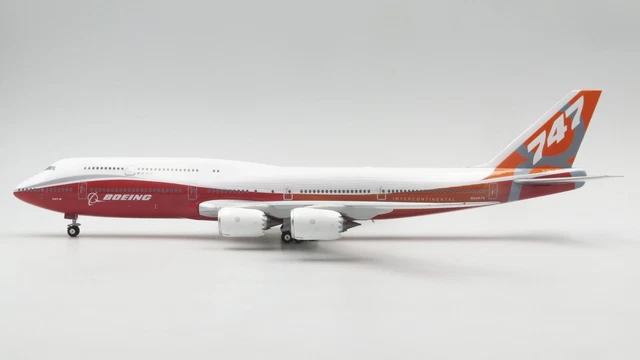 BOEING B747-8 BOEING House Colours N6067E Phoenix/Eagle 1:200 ...