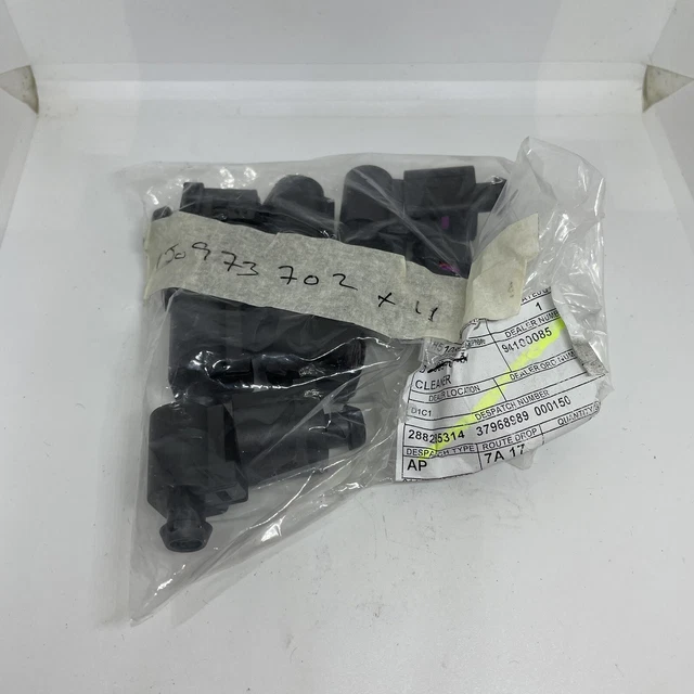 NEW GENUINE VW Audi Seat Skoda 2 Pin Flat Contact Housing X11 1J0973702 ...