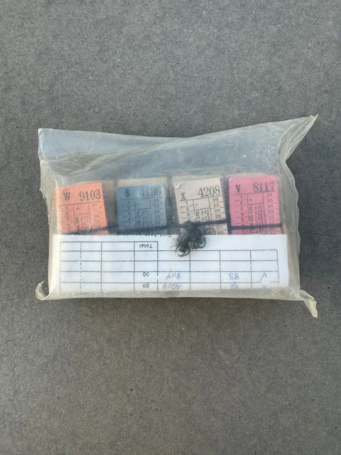 LONDON COUNTRY TRANSPORT Bus Conductor Wooden Mousetrap Clippy 4 Ticket ...