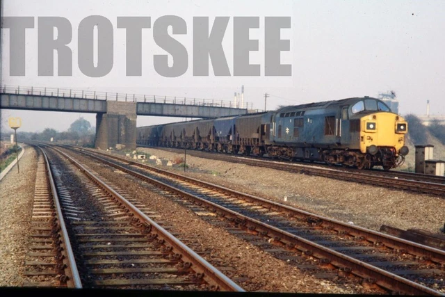 35MM SLIDE BR British Railway Diesel Loco Class 37 37068 Marshgate ...